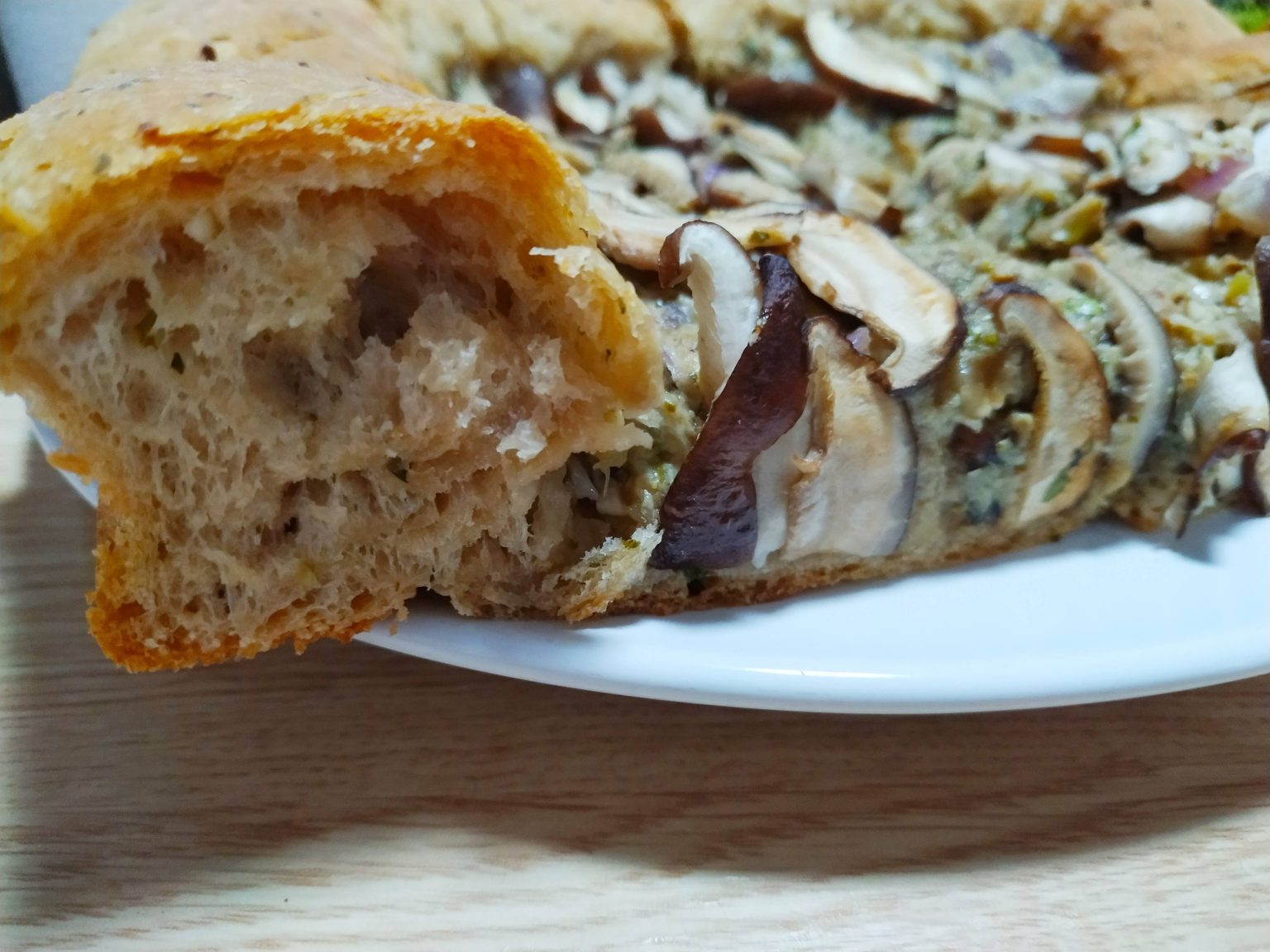 Recipe: Vegan Cilantro Pizza w/ Shiitake Mushrooms and Savory Eggplant ...